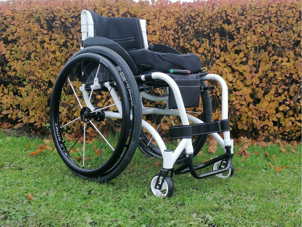 Kørestole på specialmål